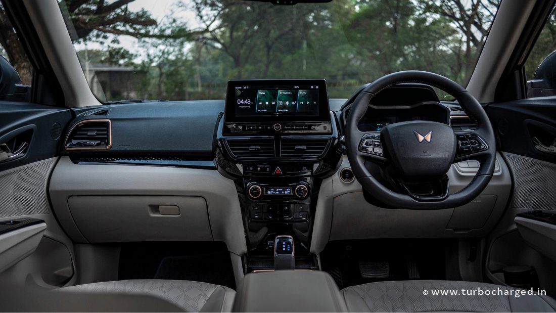 2024 Mahindra XUV400 Pro – First Drive Review - Turbocharged