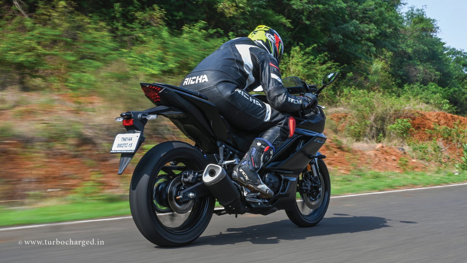 Title Yamaha R3: Road Test Review - Turbocharged