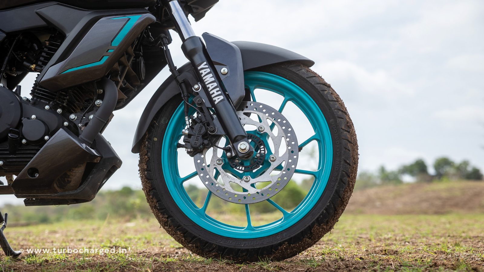 2025 Yamaha FZ-S Fi Hybrid First Ride Review - Turbocharged