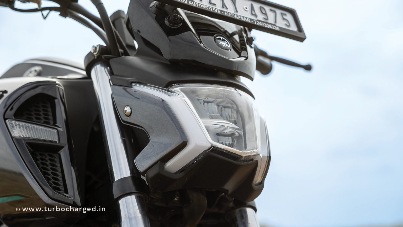 2025 Yamaha FZ-S Fi Hybrid First Ride Review - Turbocharged