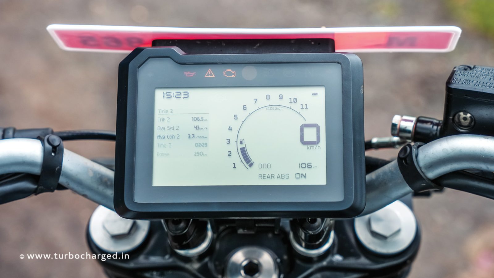 2025 KTM 160 Duke First Ride Review - Turbocharged