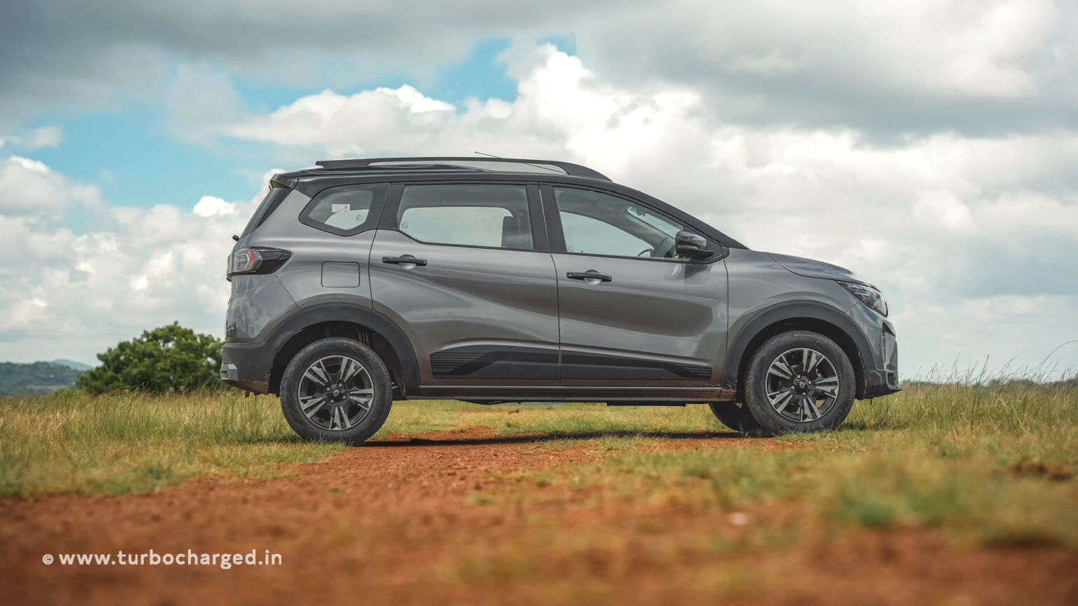 2025 Renault Triber First Drive Review - Turbocharged